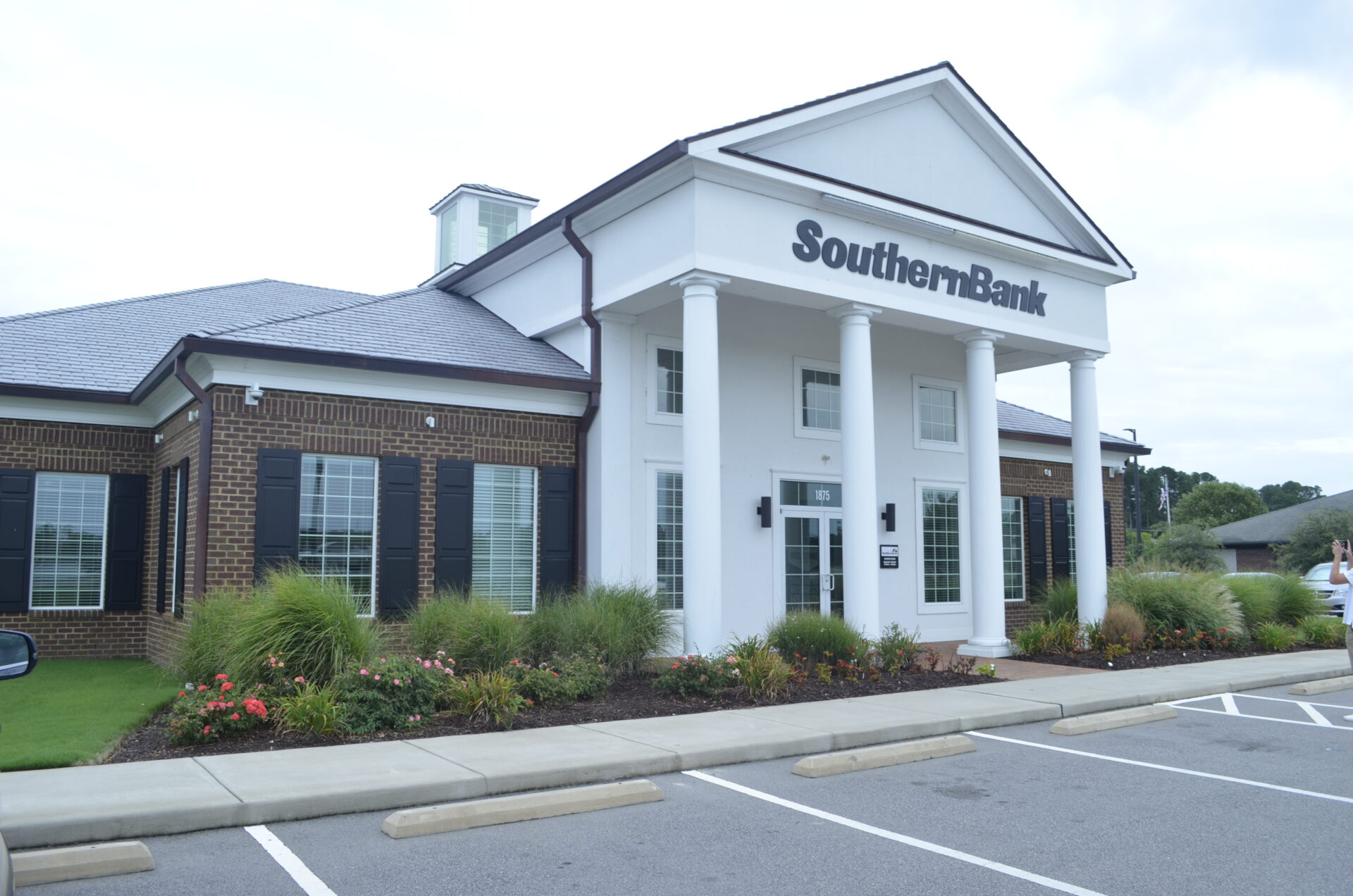 Southern Bank of Elizabeth City on Ehringhaus | Personal and Business Bank