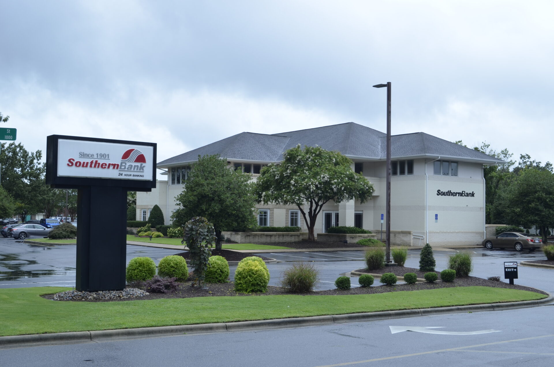 Southern Bank of Greenville on Charles | Personal and Business Banking