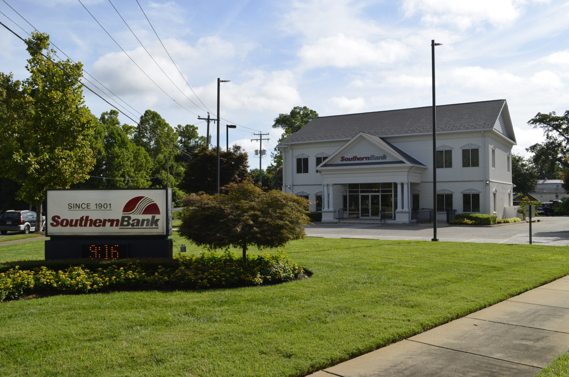 Southern Bank of Suffolk on Western Ave | Personal and Business Banking